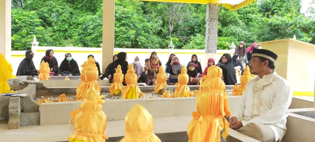 Majelis Taklim Masjid Baiturrahman Ziarah ke Makam Syekh Ahmad Abdul ...